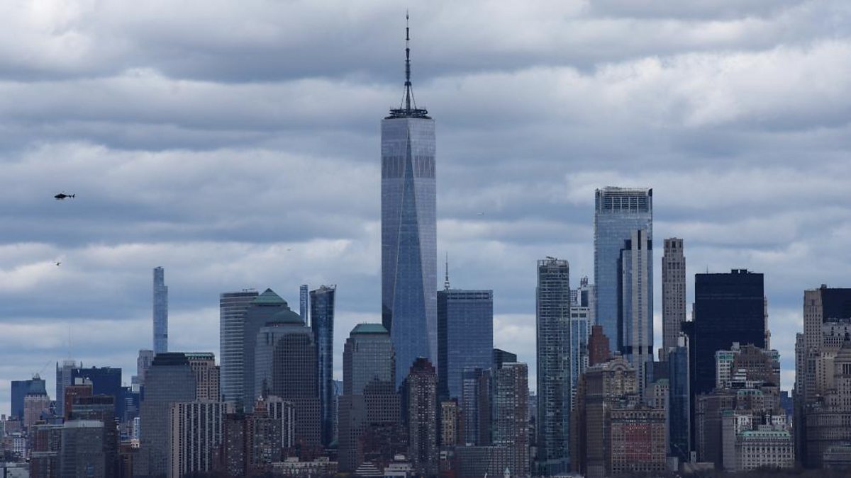 BBC World Service - World Business Report, Rare earthquake shakes New York