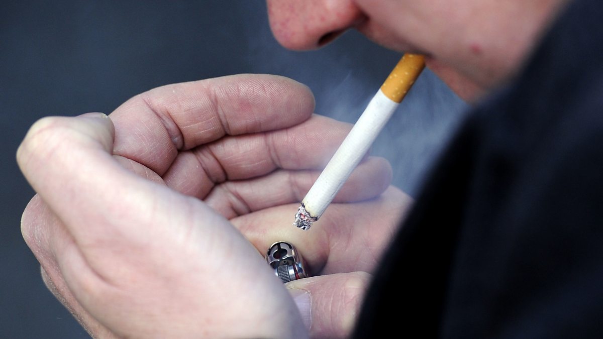 BBC Radio 5 Live - Me, My Health and I, Smoking ban: Will it work?