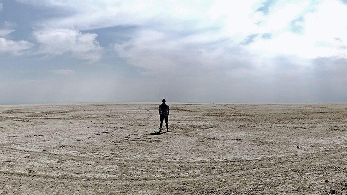 BBC One - Mammals - Filming in one of the hottest places on Earth