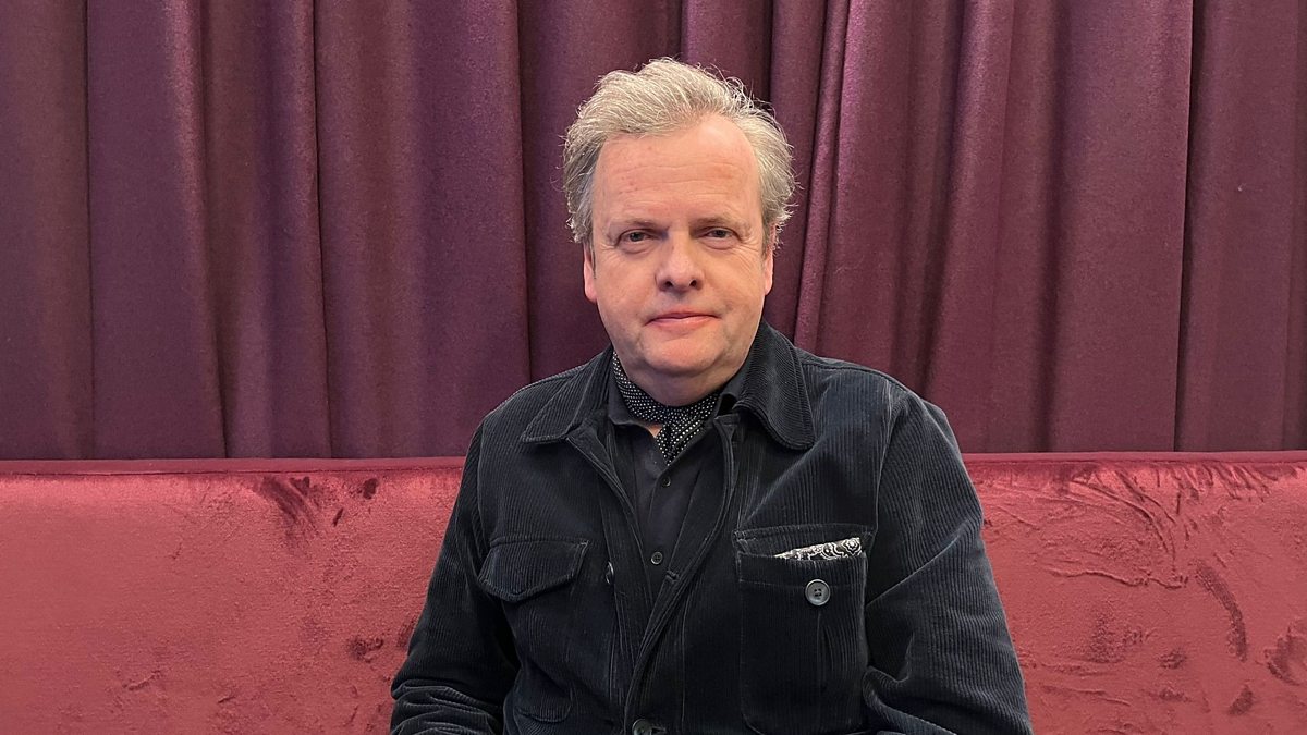 BBC Radio London - Robert Elms, 'Hedgelands', Yeemz and Timothy Everest ...