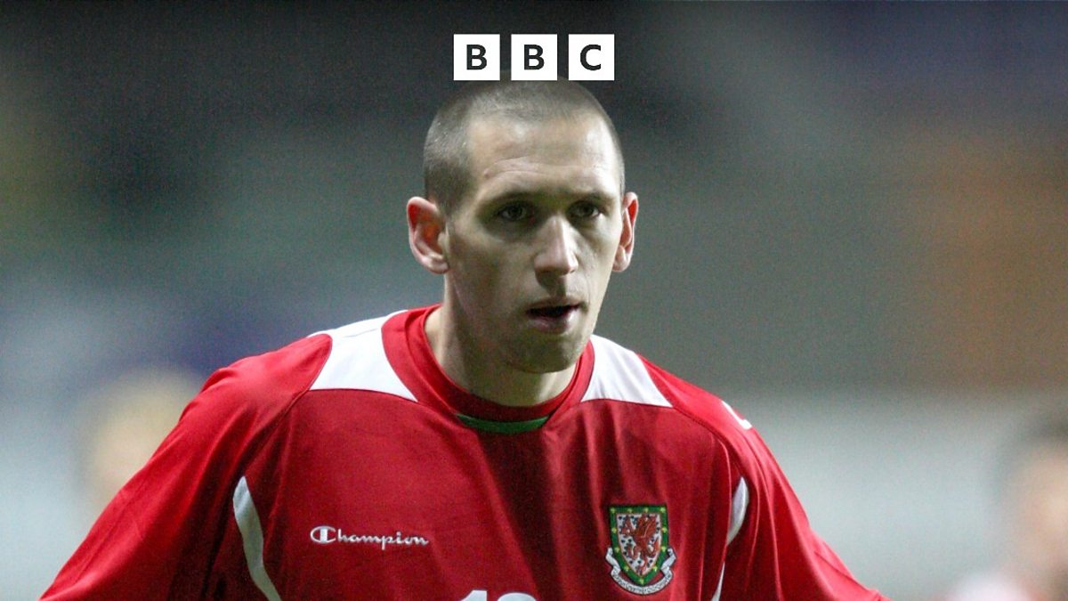 BBC Radio Wales - Feast Of Football, Episode 302: Andrew Crofts