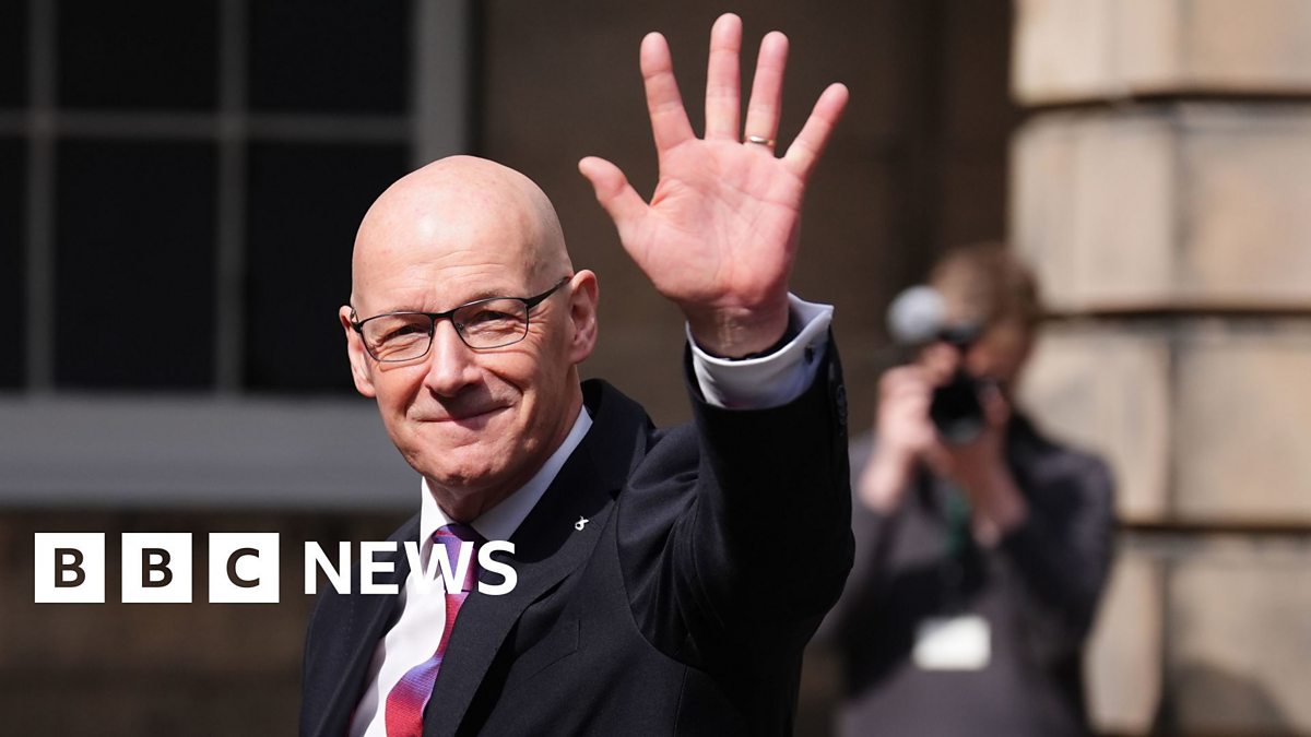 BBC News - John Swinney Sworn In As Scottish First Minister