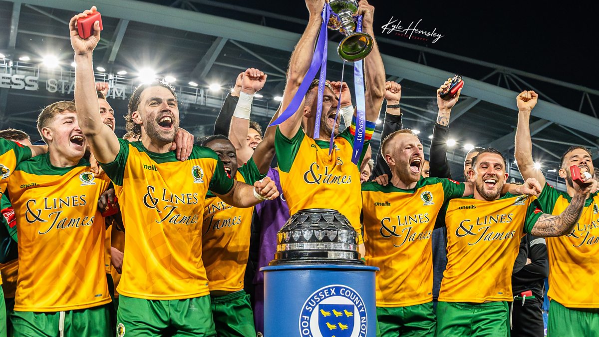BBC Radio Sussex - BBC Radio Sussex Sport, Horsham FC win Sussex Senior ...