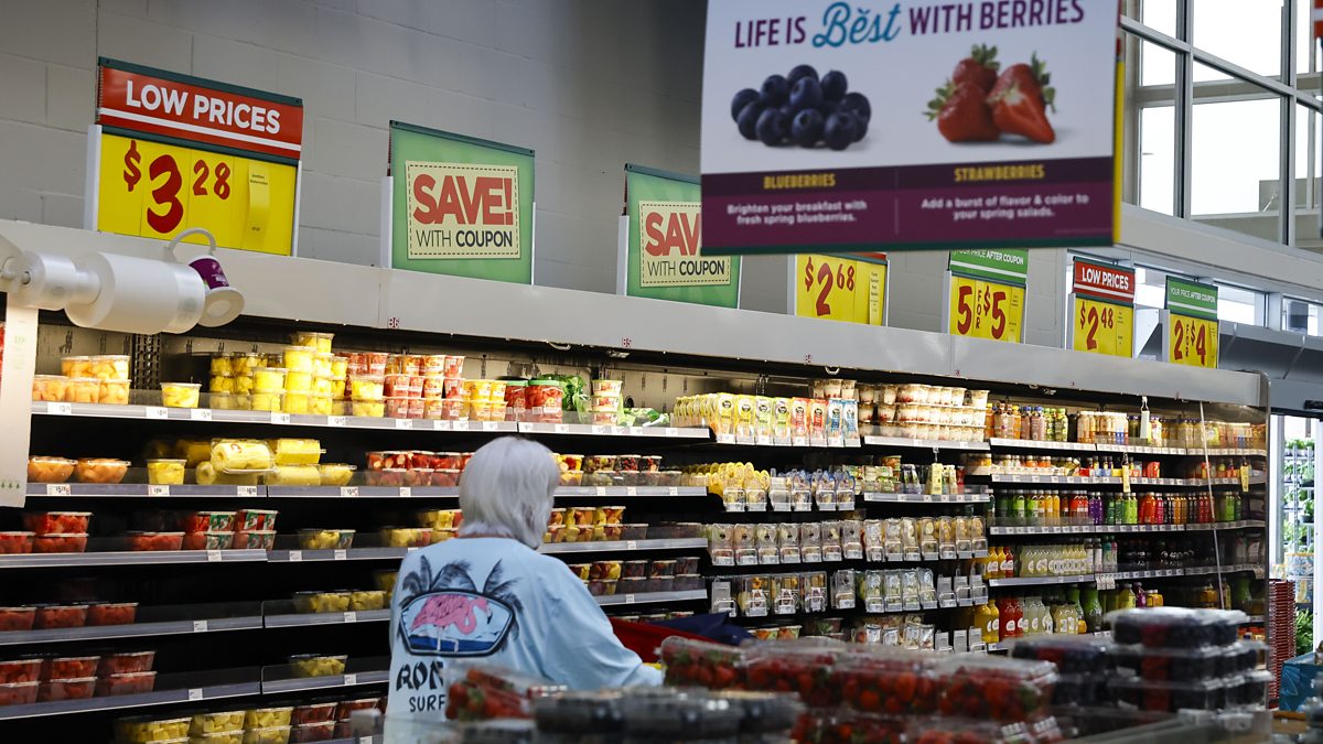 BBC News - Big Boss Interview, US Consumer sentiment sags to a six ...