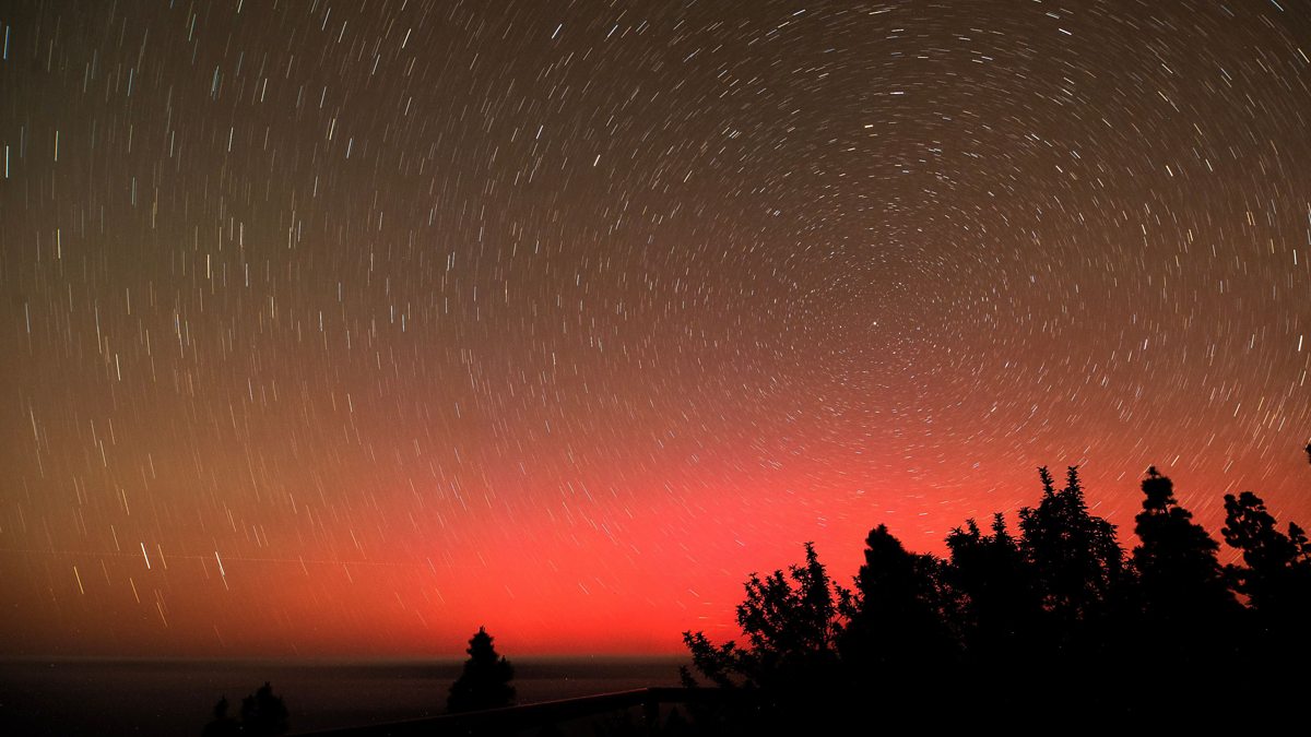 BBC World Service - Weekend, Solar storm triggers spectacular lights