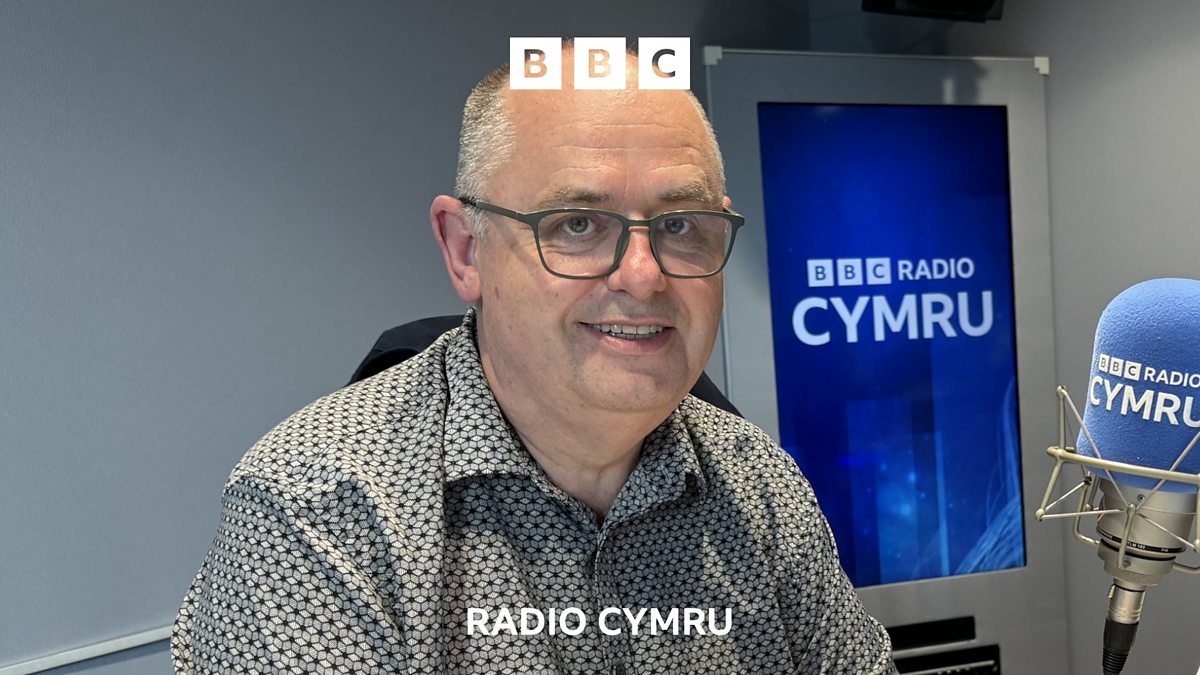 BBC Radio Cymru - Caniadaeth y Cysegr, Geraint Rees