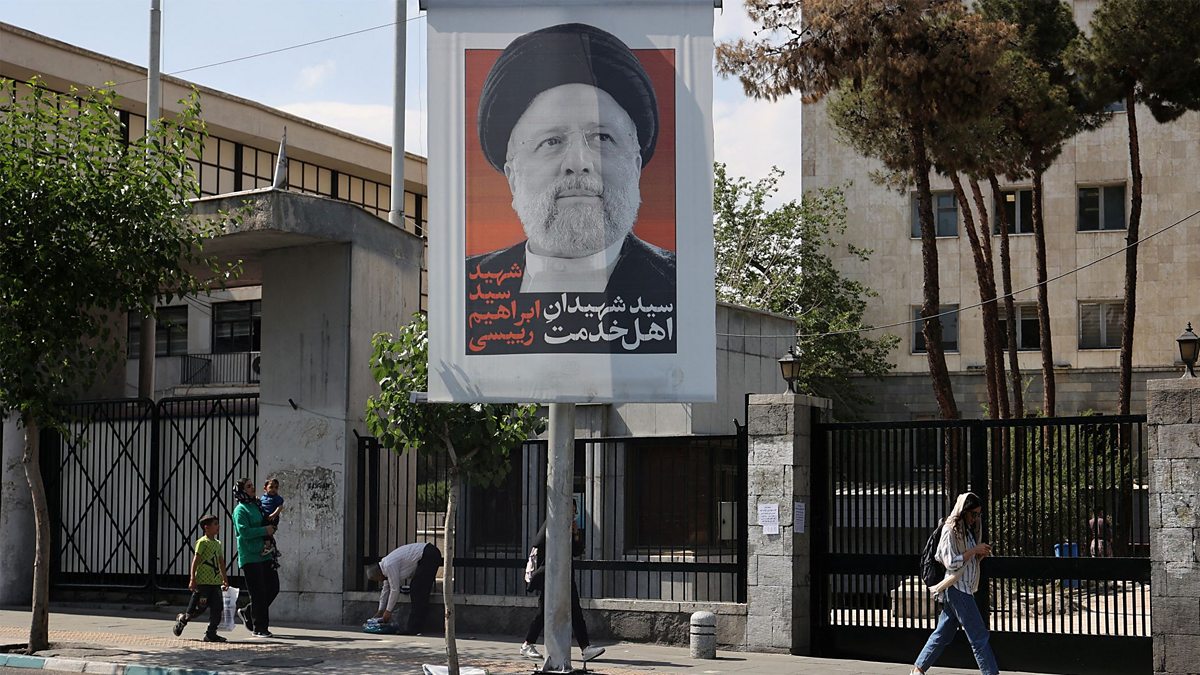 BBC News - President Raisi Funeral Procession