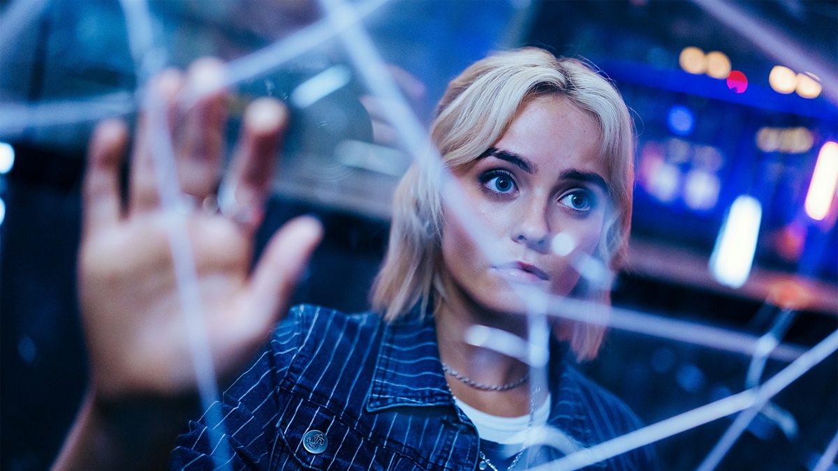 Doctor Who - Season 1: 8. Empire of Death - BBC iPlayer