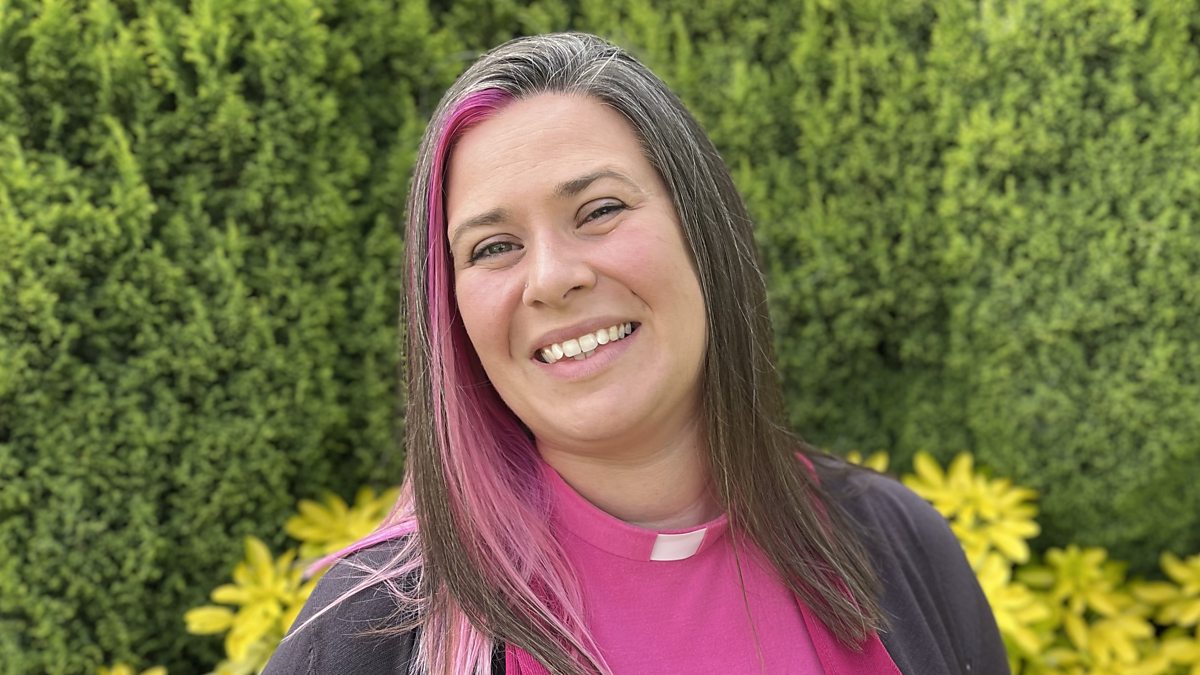 BBC Radio Leeds - Kat Cowan on BBC Radio Leeds, Xanthe Palmer sits in ...