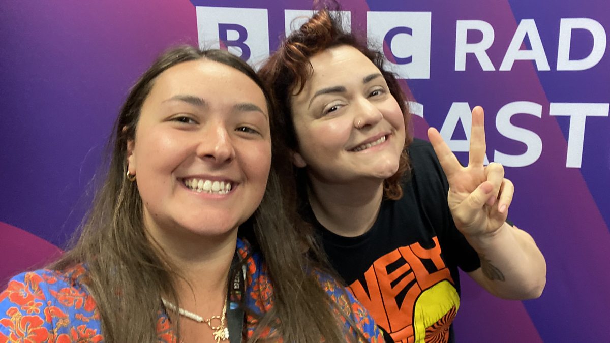 BBC Radio Tees - Upload with Emma Millen, Getting into comedy