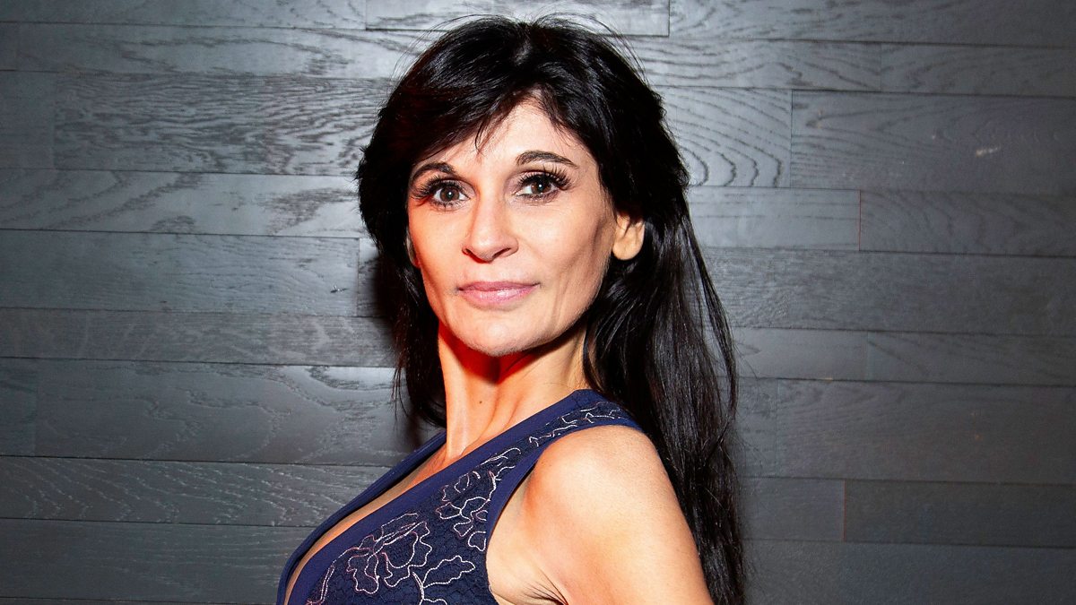 BBC World Service - Outlook, Chutzpah, escape, reinvention: Julia Haart ...