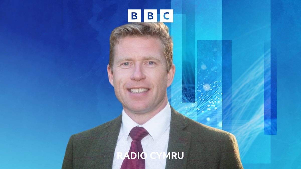 BBC Radio Cymru - Caniadaeth y Cysegr, Trystan Lewis