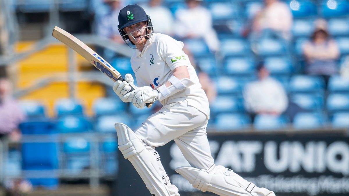 BBC Radio Leeds - West Yorkshire Sport Daily, Harry Duke ton secures ...