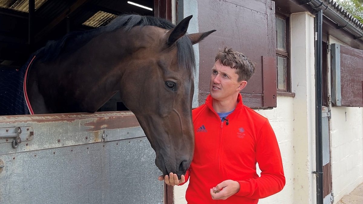 BBC Radio Gloucestershire - Sports round-up, From Cirencester Pool to ...