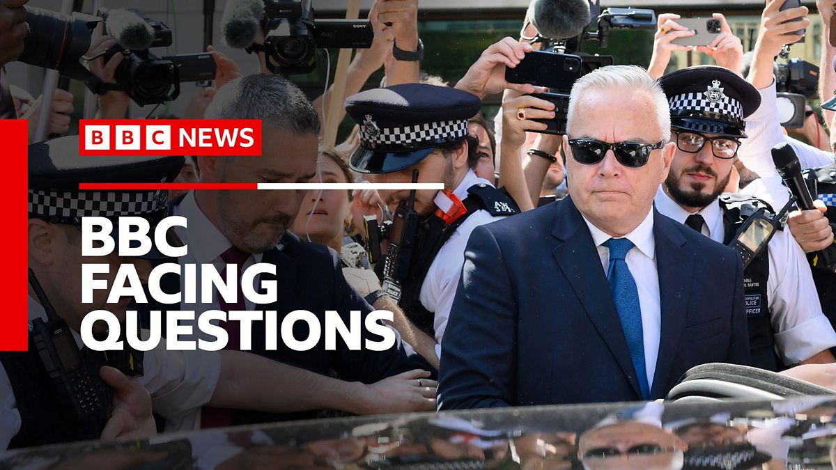 BBC News - BBC Boss Defends Not Sacking Huw Edwards