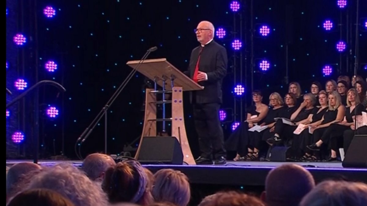 BBC Radio Cymru - Caniadaeth y Cysegr, Cymanfa Ganu Eisteddfod 2024: Rhan 1