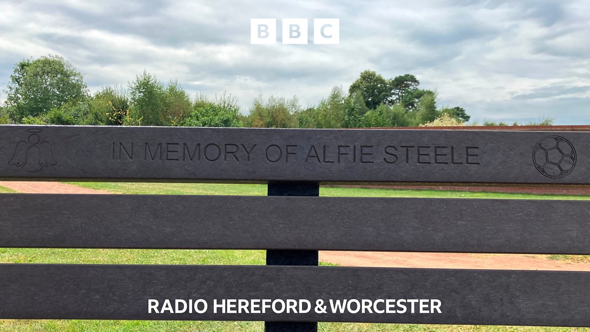 BBC Hereford & Worcester - BBC Hereford & Worcester, Tribute unveiled ...