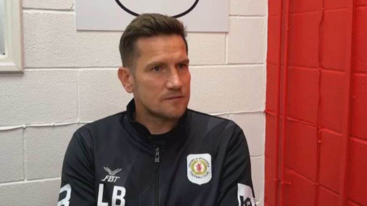 BBC Radio Stoke - Sport at Six, Crewe manager Lee Bell looks ahead to Chesterfield fixture