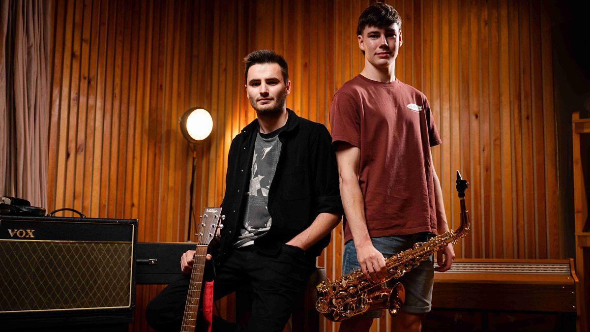 BBC Radio Cymru - Aled Hughes, Cadog - 'Meibion Aberdâr' (Brwydr y Bandiau Tŷ Gwerin 2024)