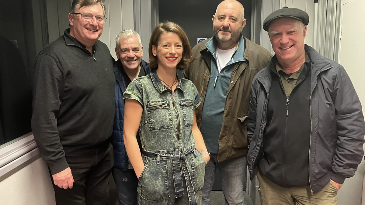 BBC Radio Cymru - Rhys Mwyn, Neil Rosser yn westai