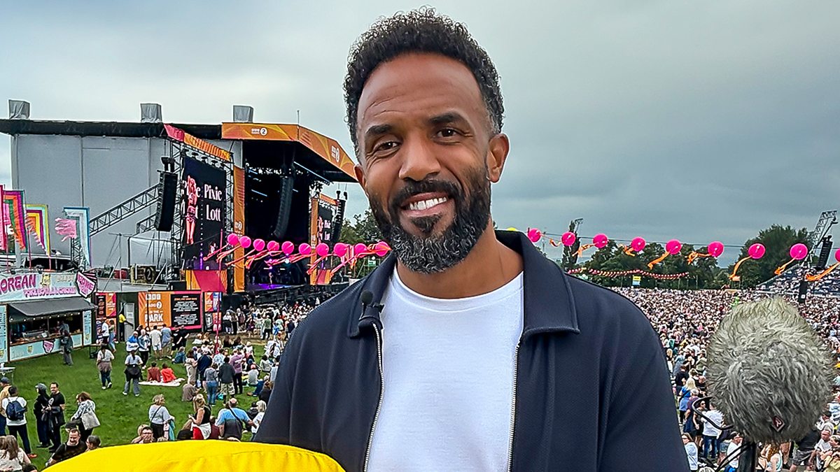 CBeebies Bedtime Stories - A-E: Craig David - Love is in the Little ...