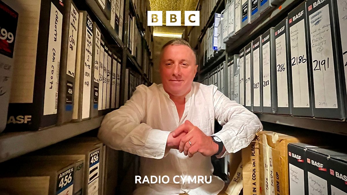 BBC Radio Cymru - BBC Radio Cymru, Barry 'Archie' Jones: Tapiau Coll