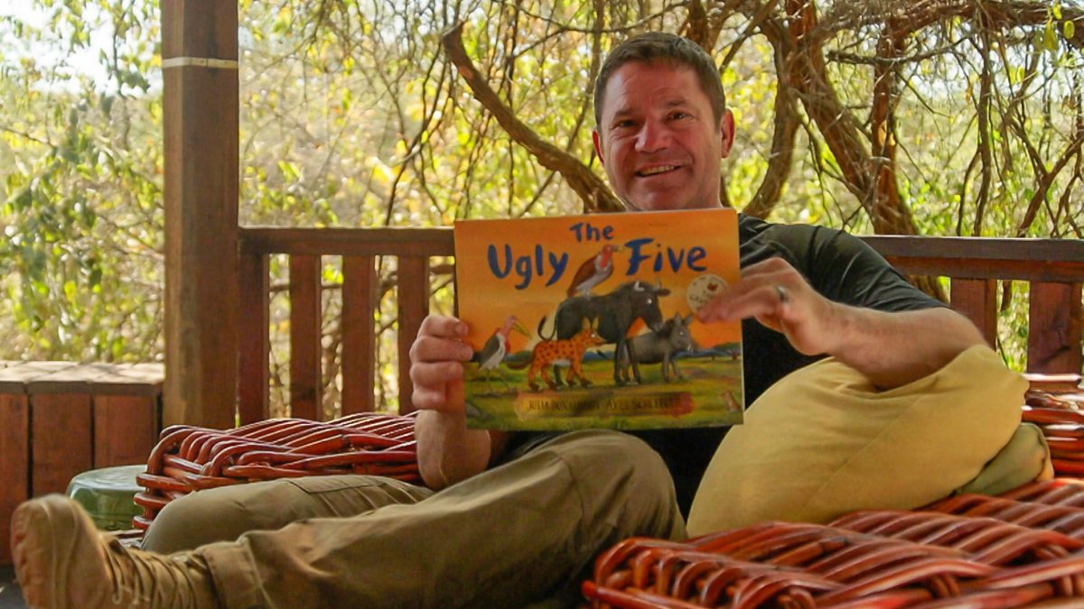 CBeebies Bedtime Stories - New and Trending: Steve Backshall - The Ugly ...