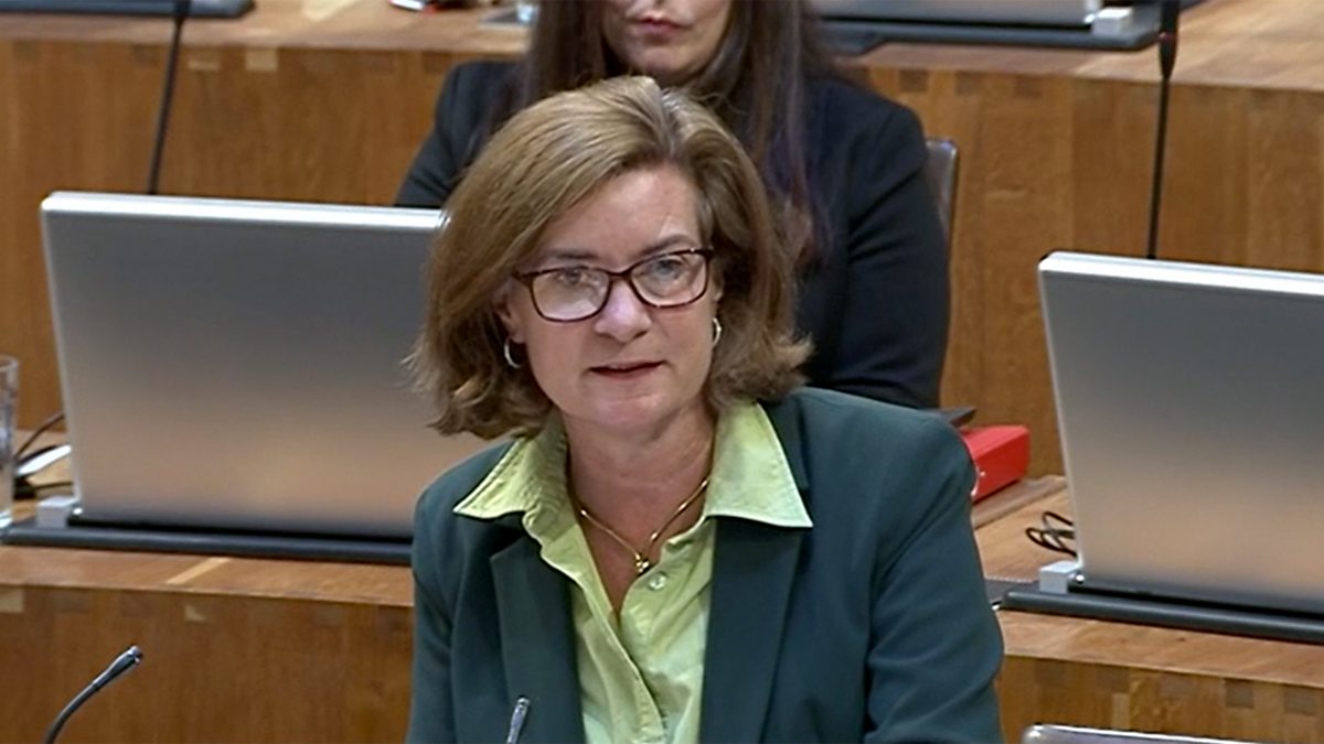 Welsh First Ministers Questions - 24/09/2024 - BBC iPlayer