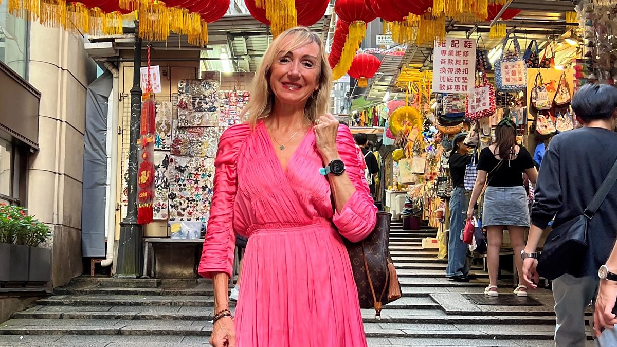 BBC Radio Cymru - Dros Ginio, Alun Thomas yn cyflwyno, Degawd ers ...