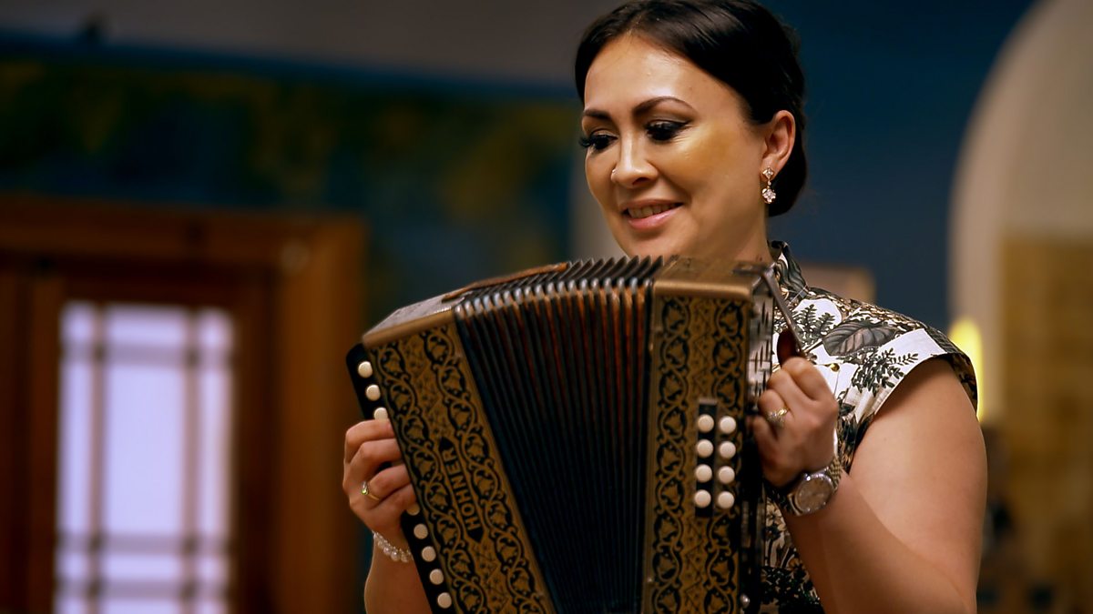 The Bidding Room - Series 5: 19. Accordion - BBC iPlayer