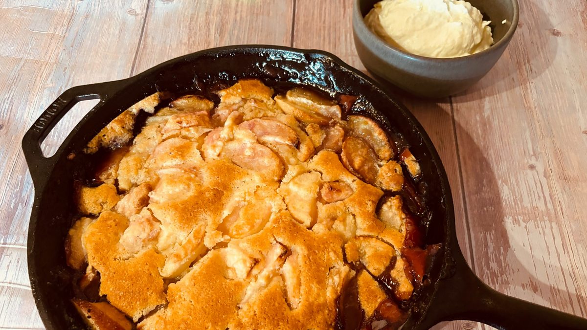 BBC Radio Ulster - Cooking with Paula McIntyre, Apple, Blackcurrant and ...