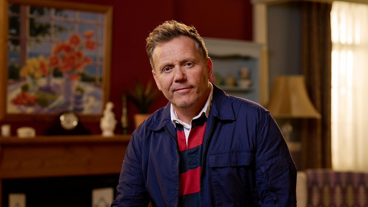 BBC Radio Cymru - Bore Cothi, Cofion Cyntaf Cwmderi – Pobl y Cwm yn 50 : Rhys ap William, sy'n ...