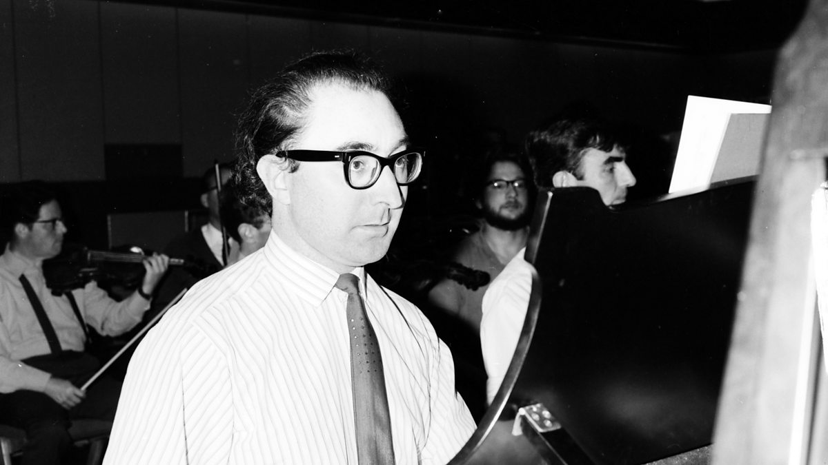 BBC Radio Cymru - Ffion Dafis, William Mathias yn 90