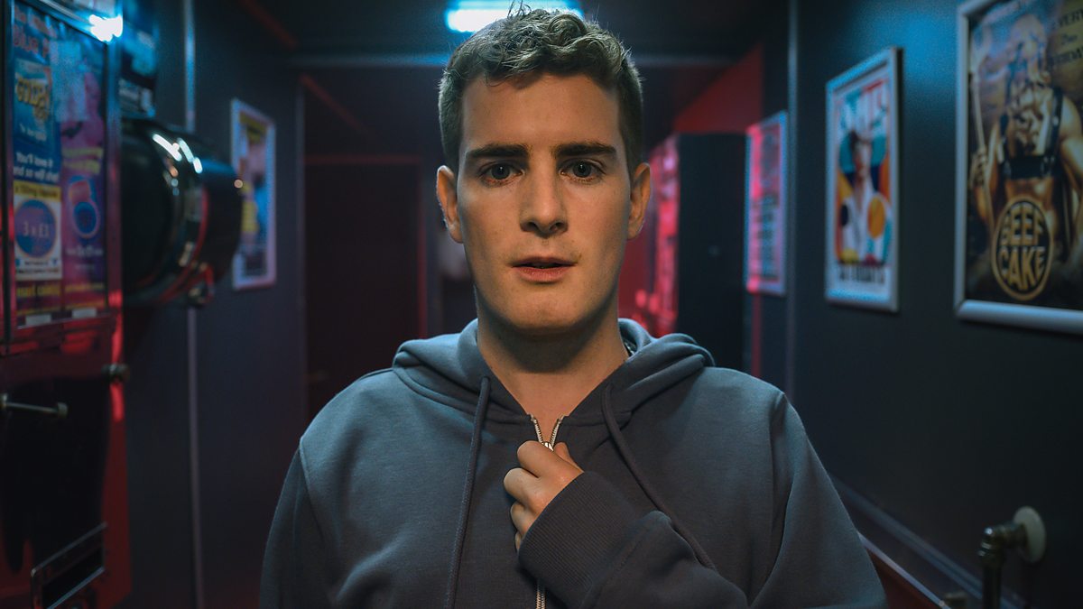 Smoggie Queens - Series 1: 5. A Smoggie Birthday - Signed - BBC iPlayer