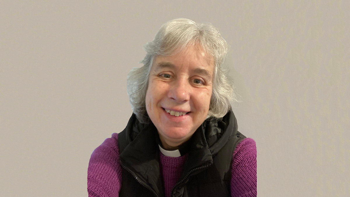 BBC Radio Humberside - Fiona Mills, 23/11/2024, Retired Vicar shares her journey of Faith