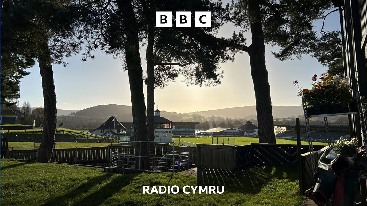 BBC Radio Cymru - Troi'r Tir, Pigion o'r Ffair Aeaf