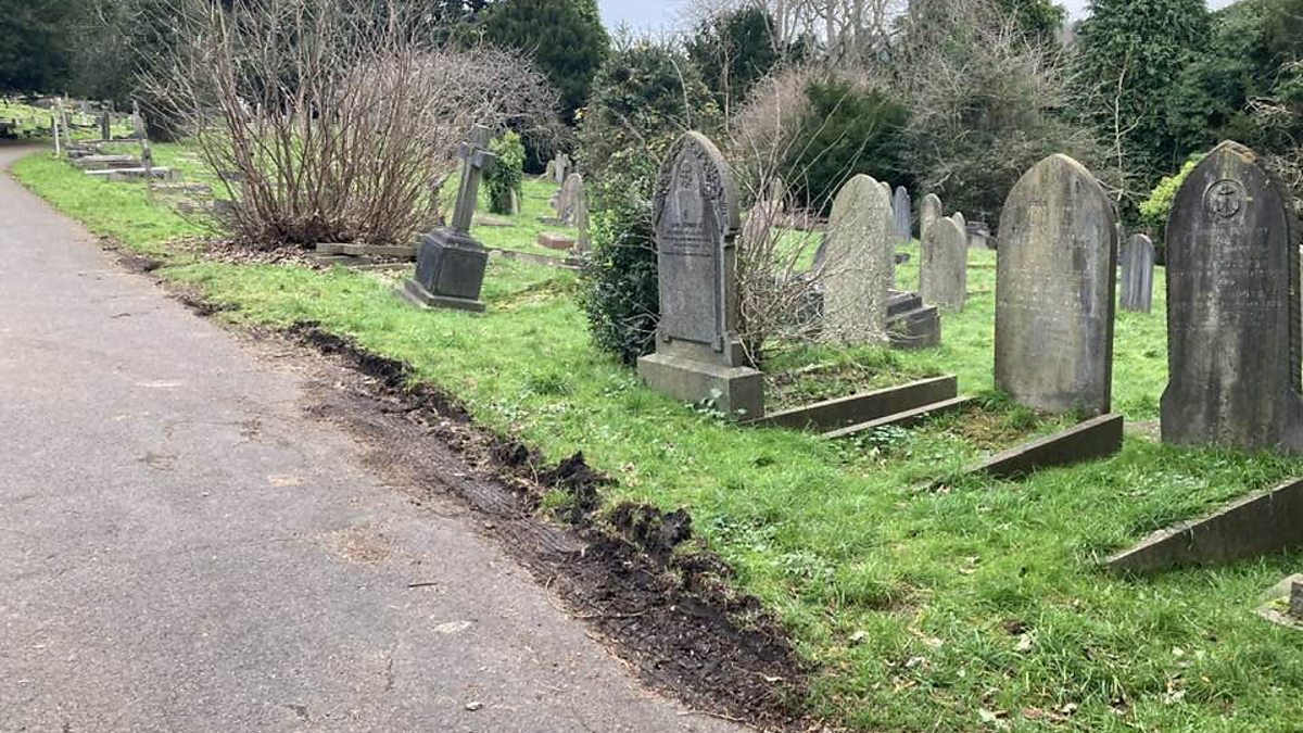 BBC Radio Bristol - Martin Evans, Martin's feature on Locksbrook ...