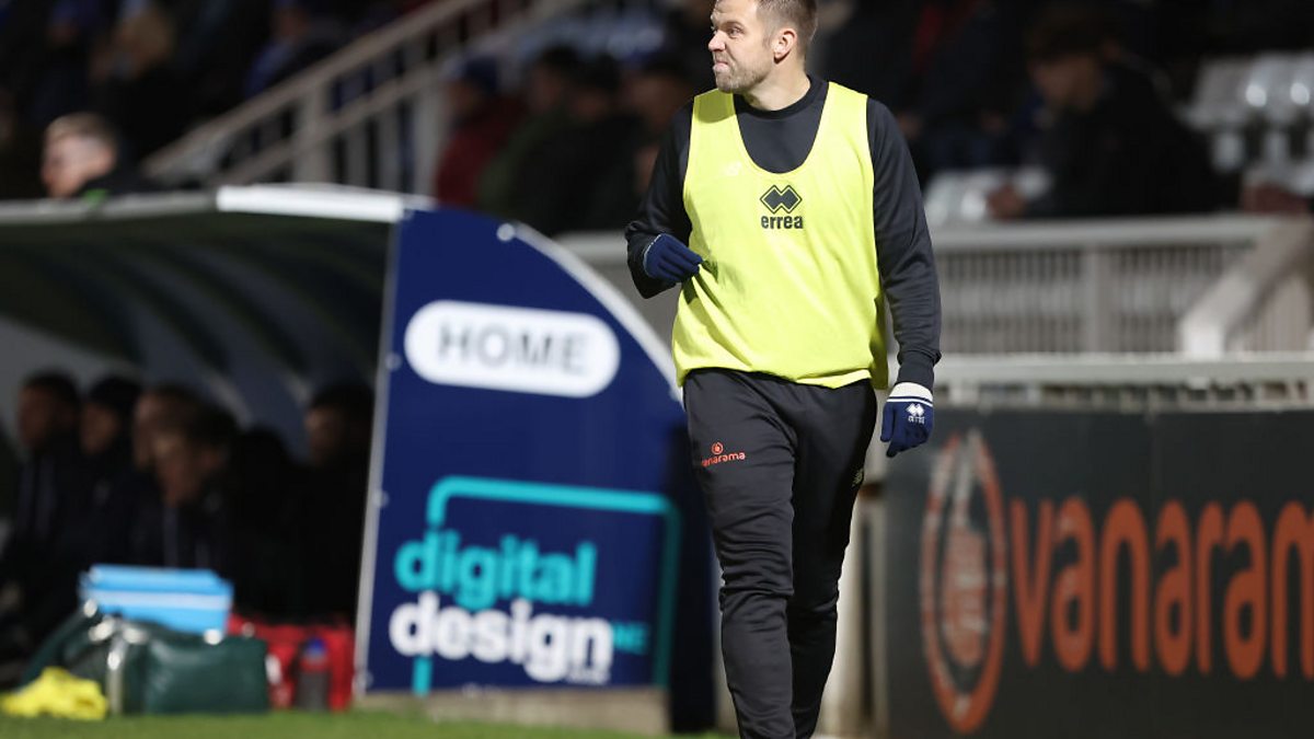 BBC Radio Tees - BBC Radio Tees Sport, Nicky Featherstone pre-Southend ...