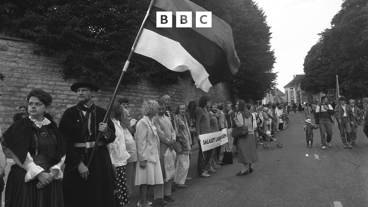 BBC World Service - Witness History, The Baltic chain protest
