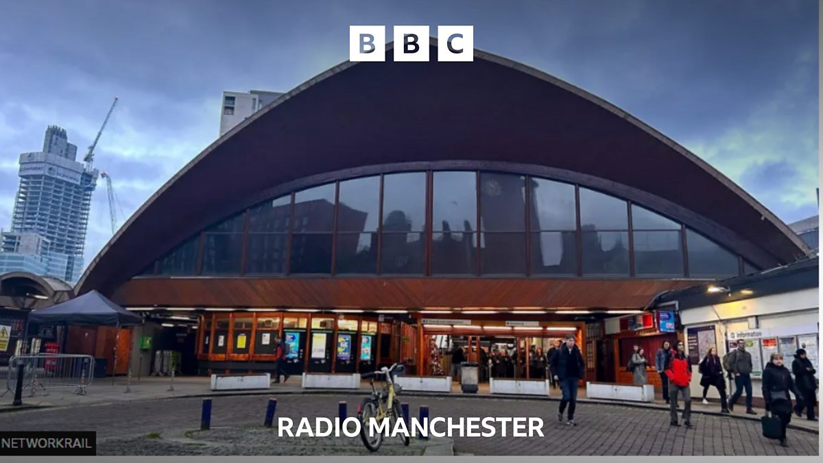 BBC Radio Manchester - BBC Radio Manchester, Busy Manchester train ...