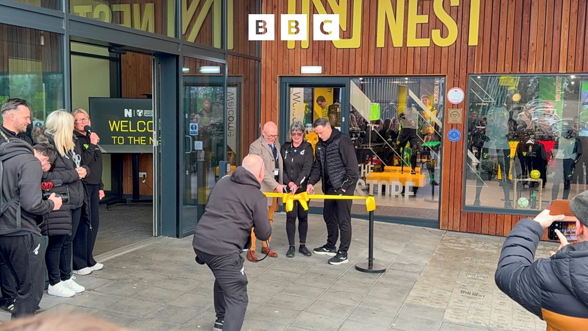 BBC Radio Norfolk - Norwich City: The Scrimmage, Norwich City CSF open ...