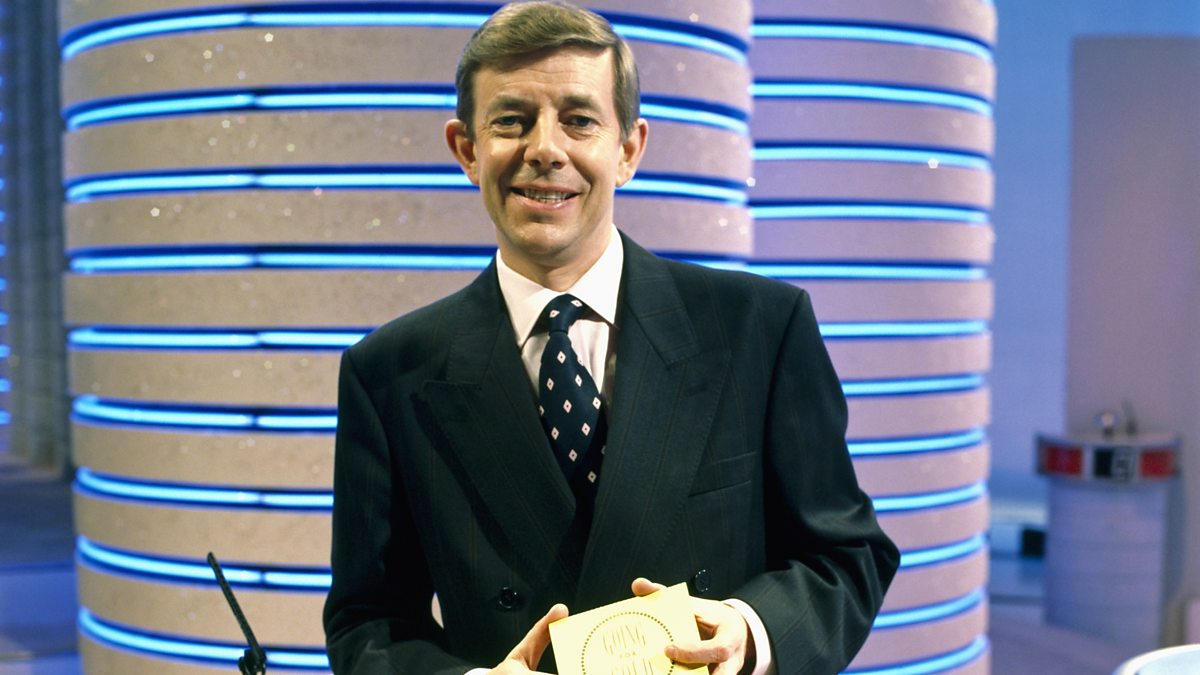 BBC News - Going For Gold Presenter Henry Kelly Dies At 78