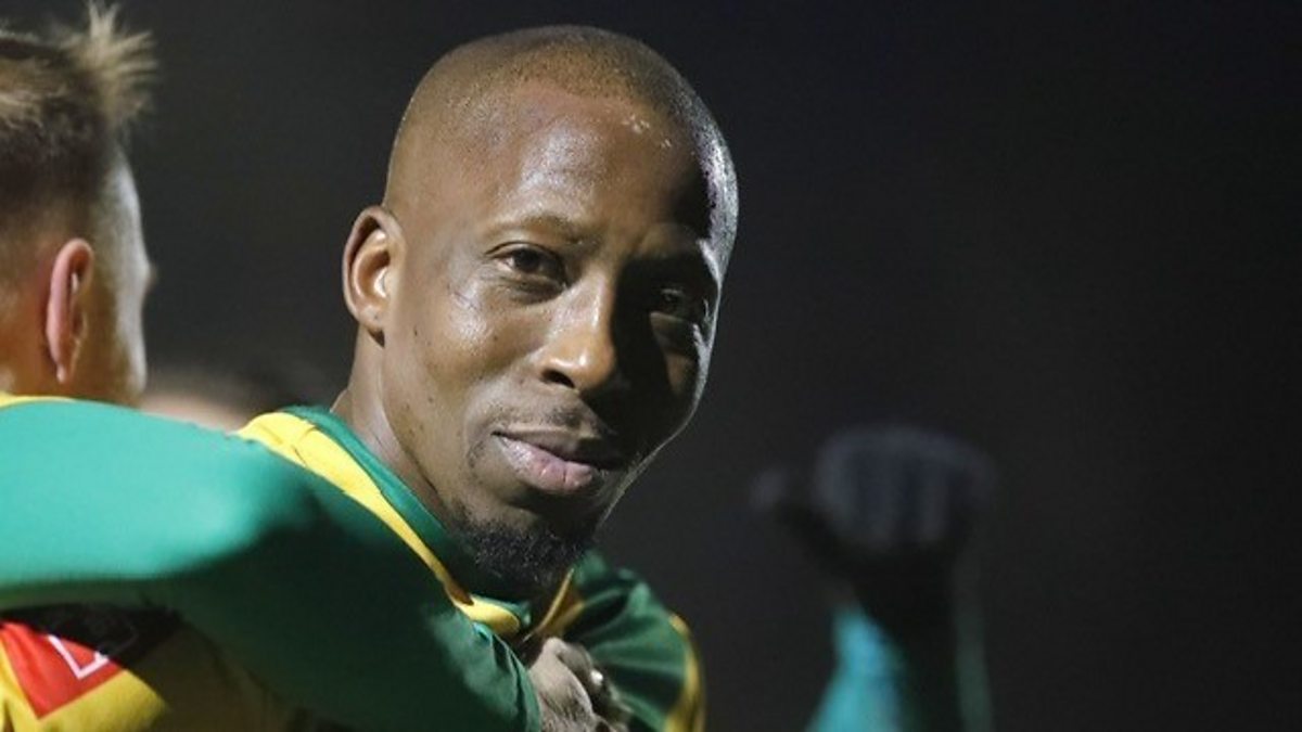 BBC Radio Sussex - BBC Radio Sussex Sport, Horsham striker Chris ...