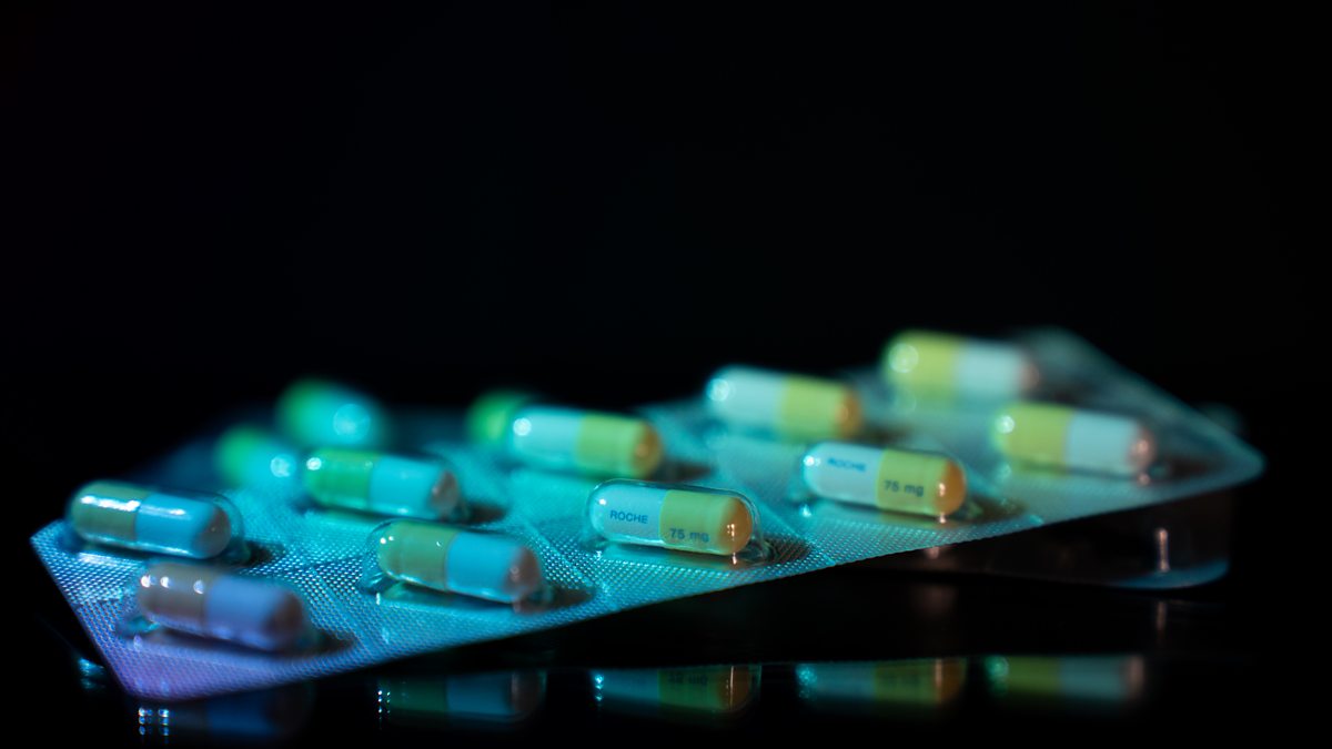 BBC World Service - Science In Action, Breakthrough antivirals and fresh US grant cancellations