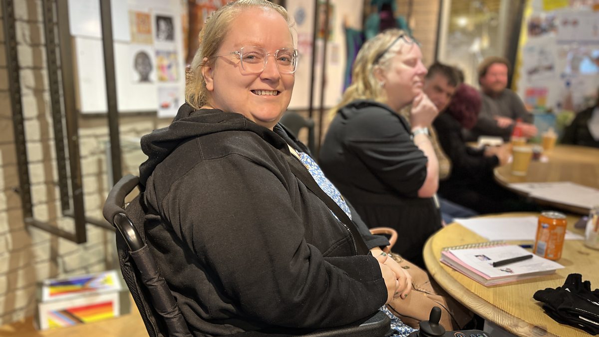 BBC Radio Wiltshire - Ben Prater, Shaun Hodgetts sits in (07/04/2025 ...