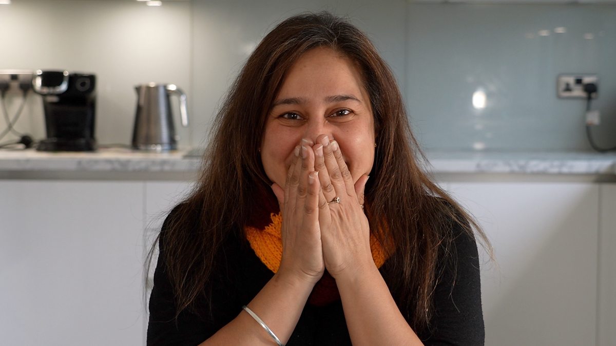 BBC One - Look North (Yorkshire), Bantam of the Opera singers unveiled