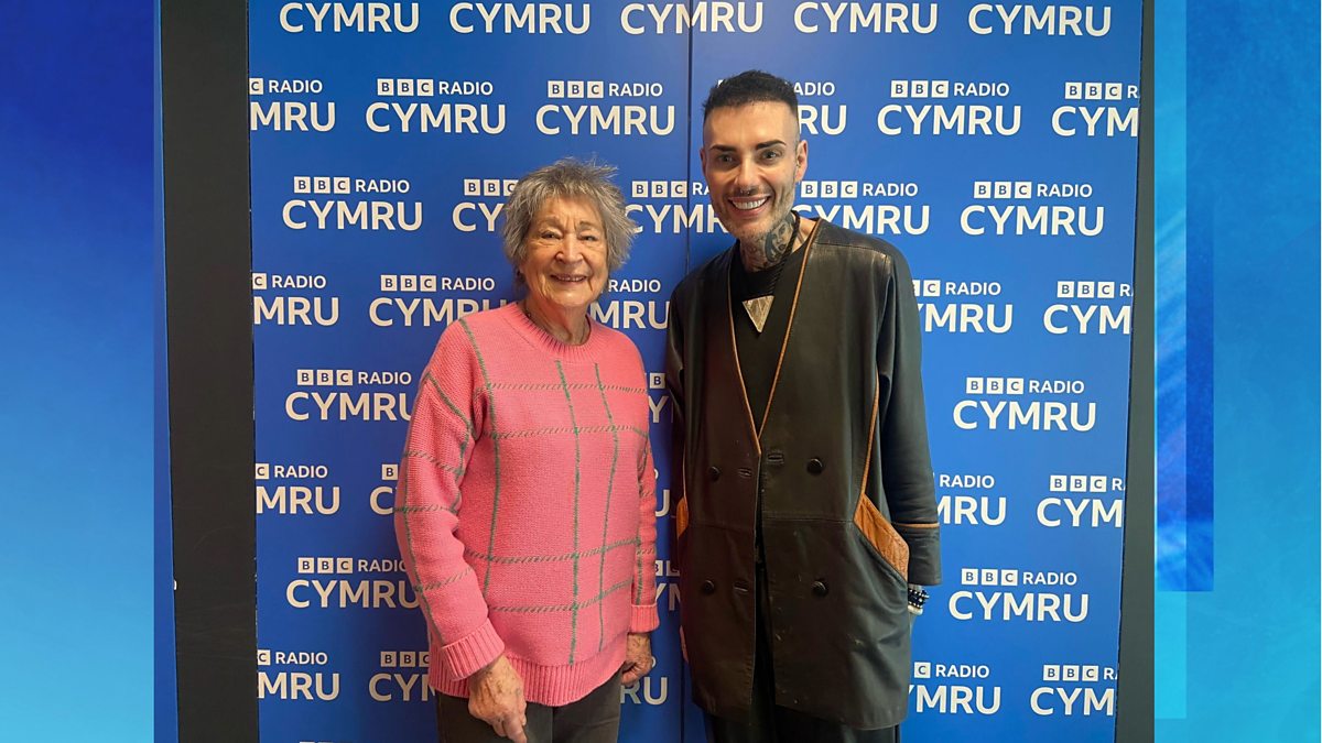 BBC Radio Cymru - Beti a'i Phobol, Iwan Steffan