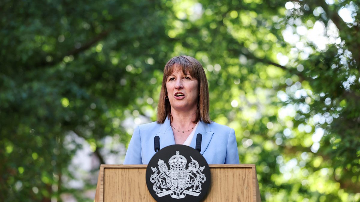 BBC News - Reeves Says UK In 'Best Place' After Trade Deals