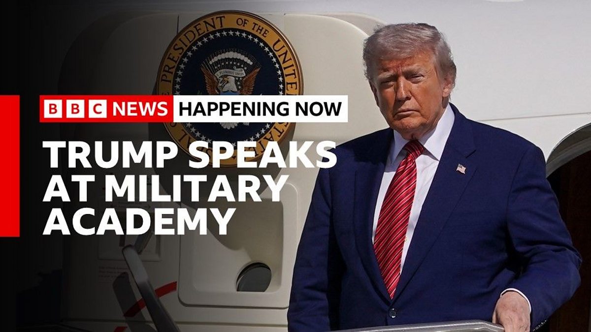 BBC News - Donald Trump Visits West Point Military Academy
