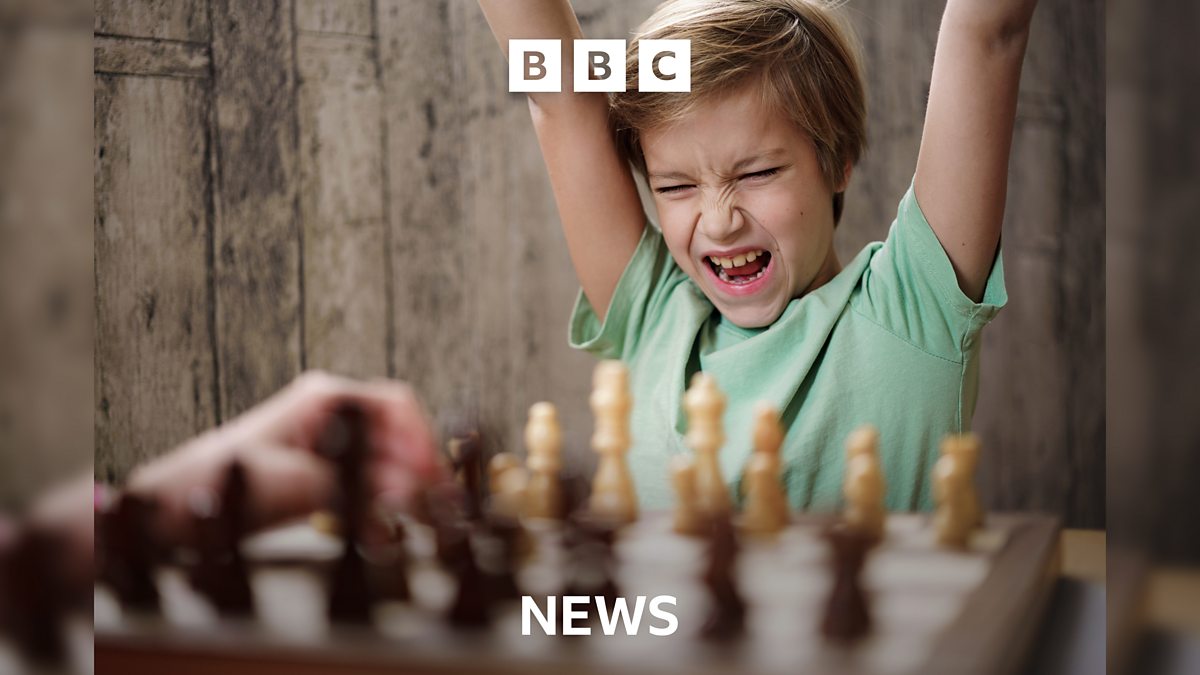 BBC Radio 2 - Jeremy Vine, The pros and cons of 'letting' children win a board game